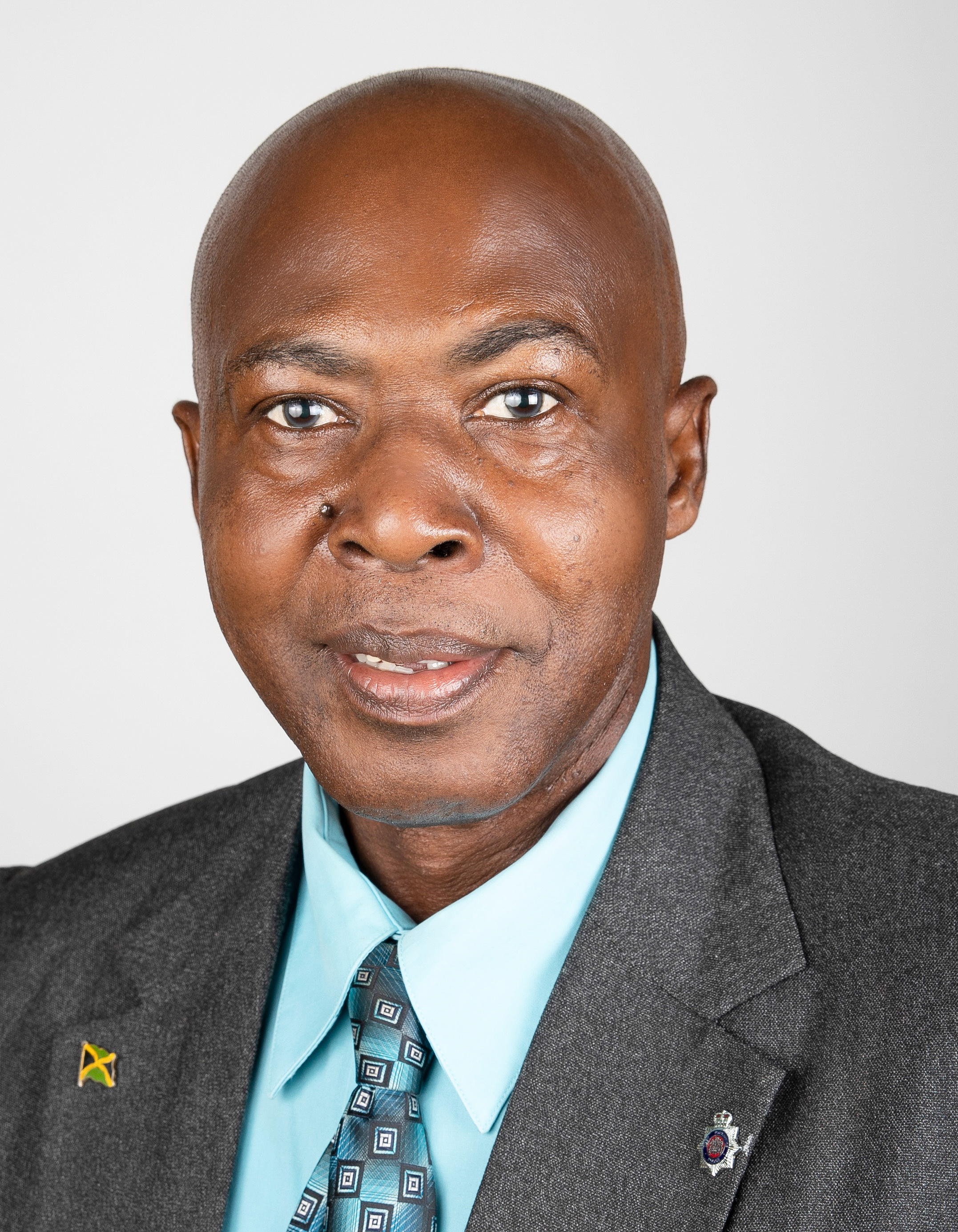 Welcome to First Regional Co-operative Credit Union : directors